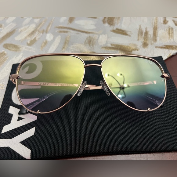 Quay Australia | Accessories | New Quay High Key Medium Sunglasses Rose ...